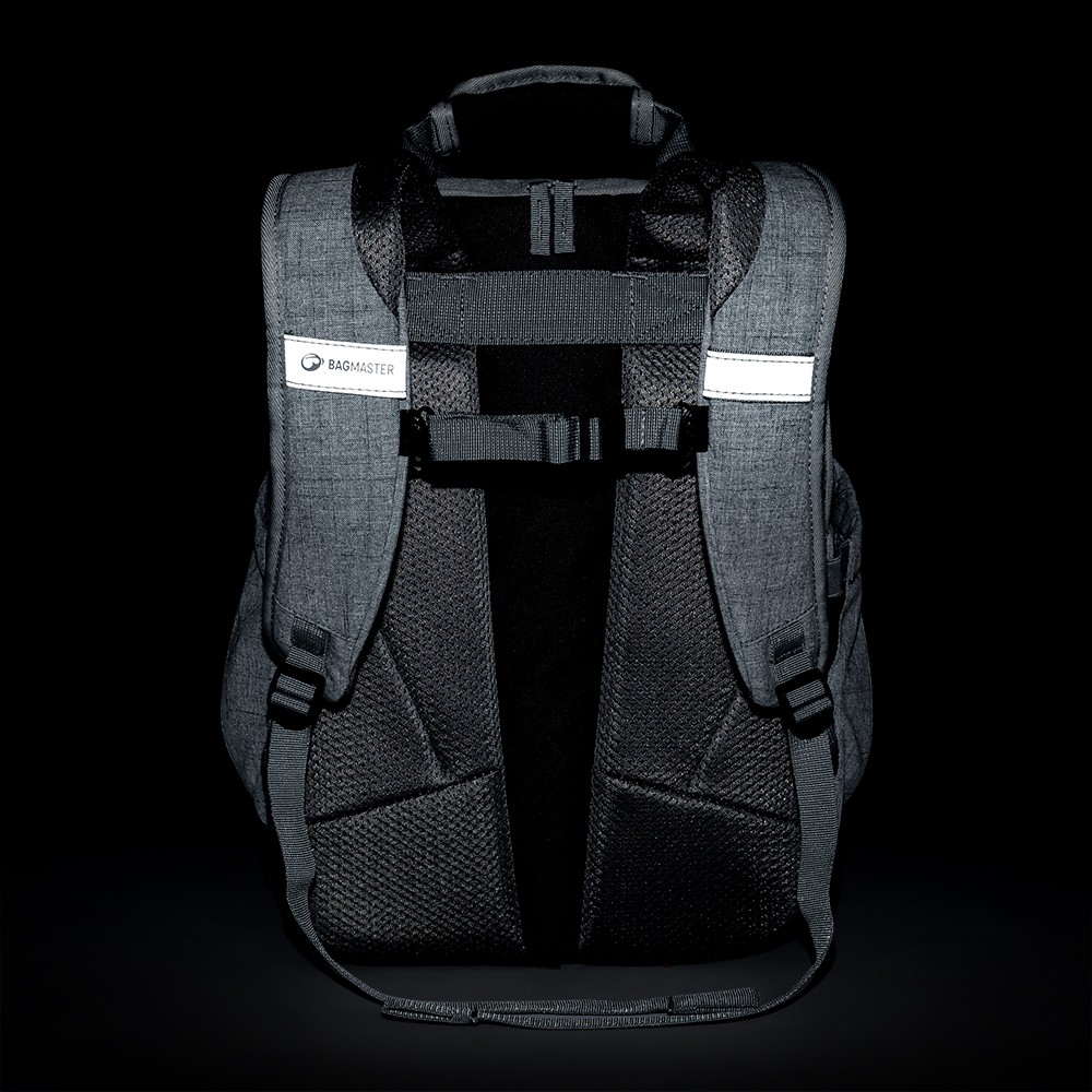 Mestský batoh AURI 22 A - strieborne šedý | Bagmaster.sk